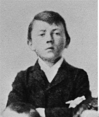 El Holocausto: La figura de Adolf Hitler